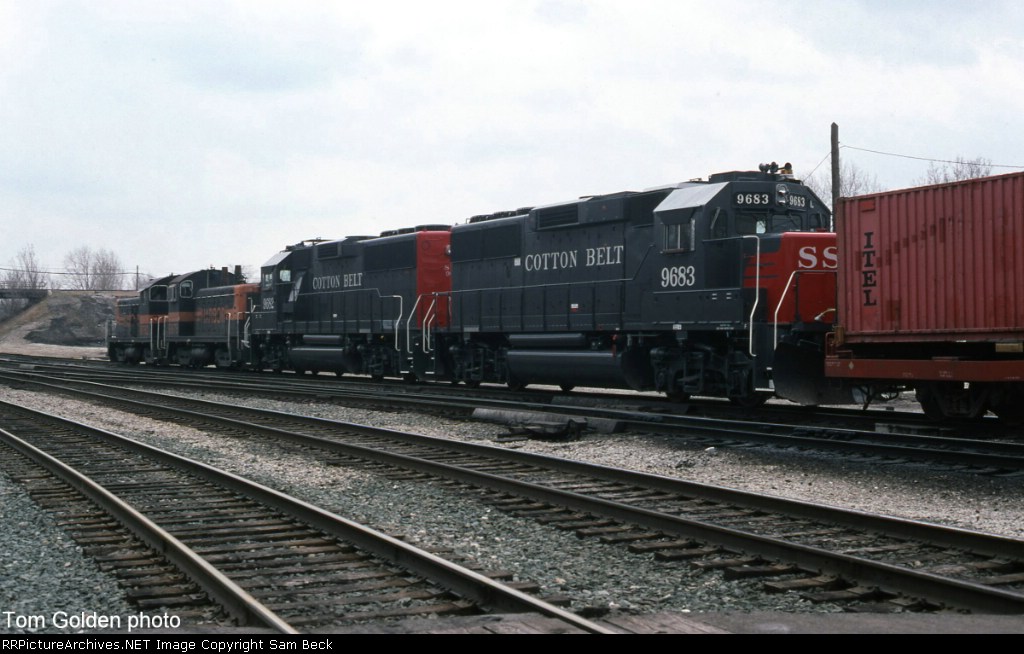 SSW 9682 and 9683 on the IHB